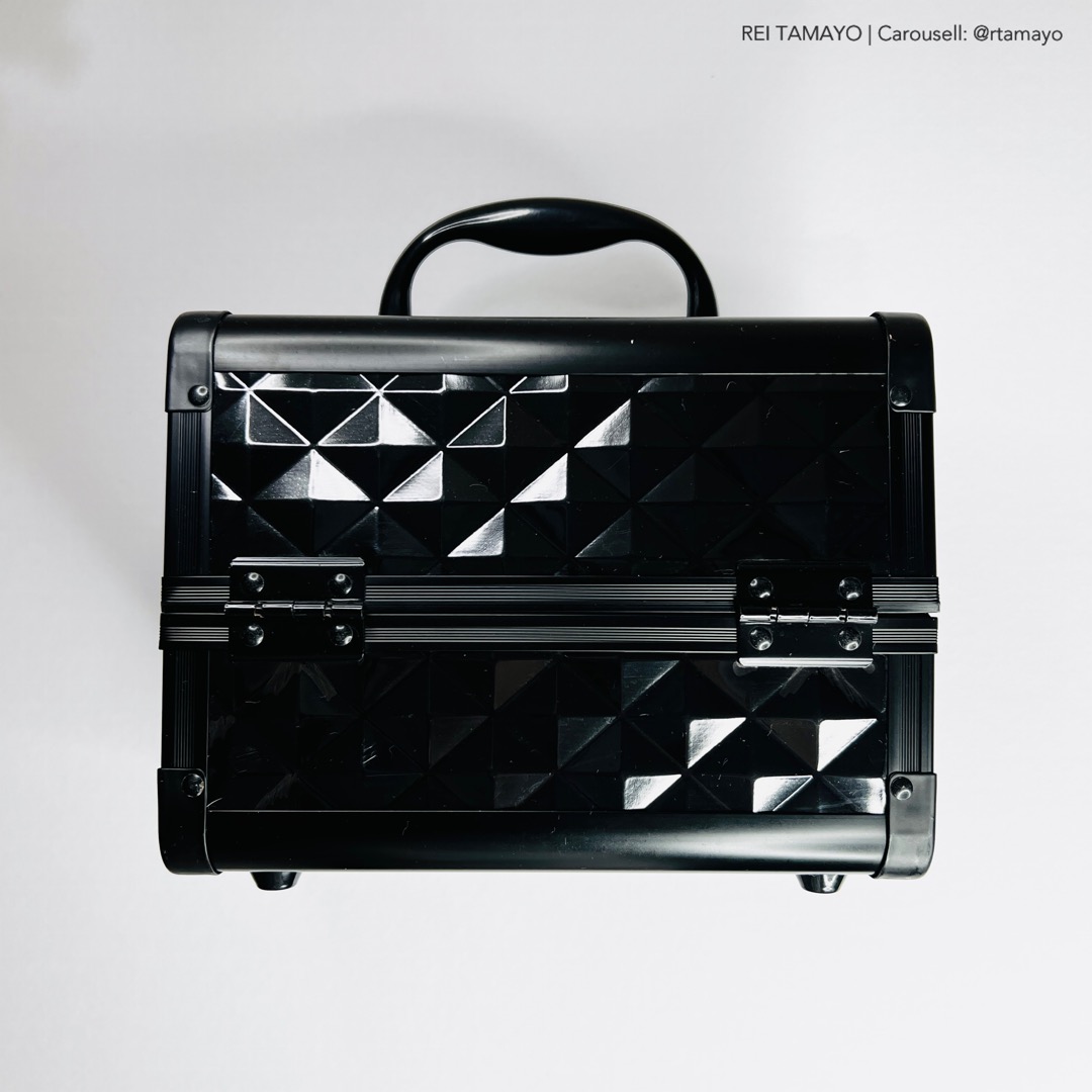 Gladking Black Portable Makeup Box with Mirror and Vertical Layers ...