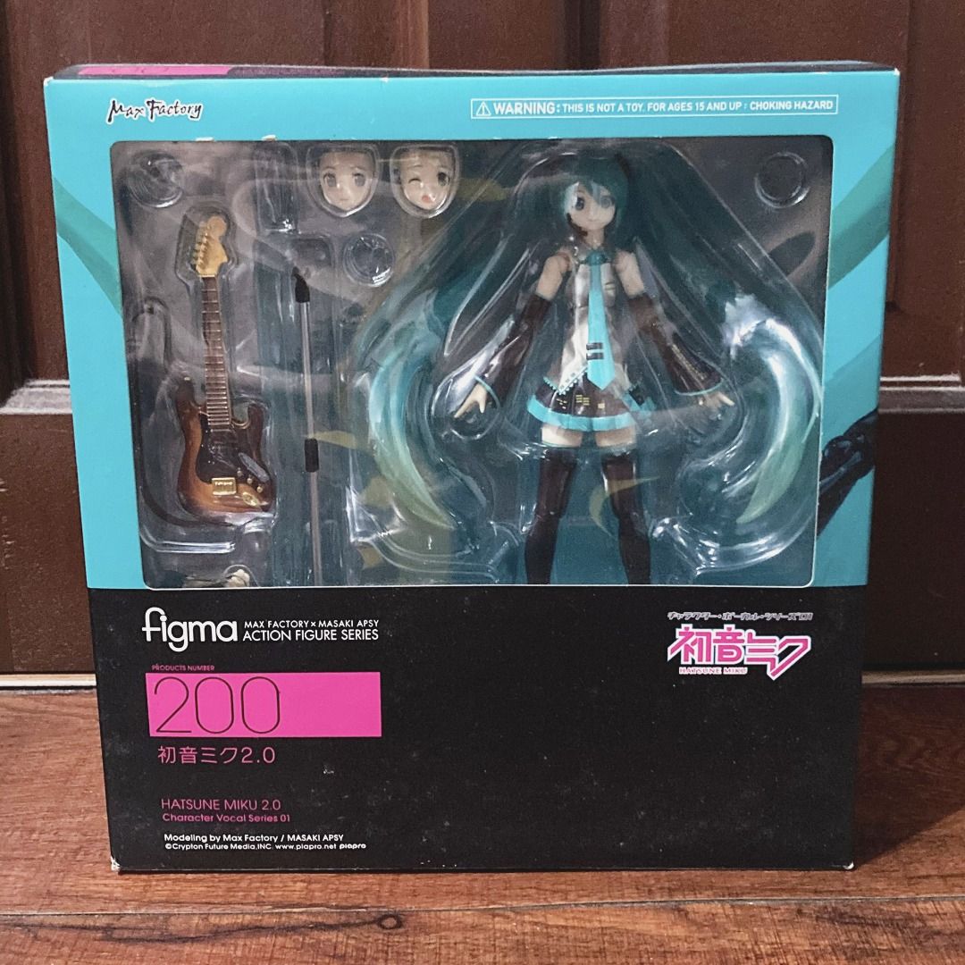 Hatsune Miku 2.0 - Vocaloid - Figma, Hobbies & Toys, Toys & Games on ...