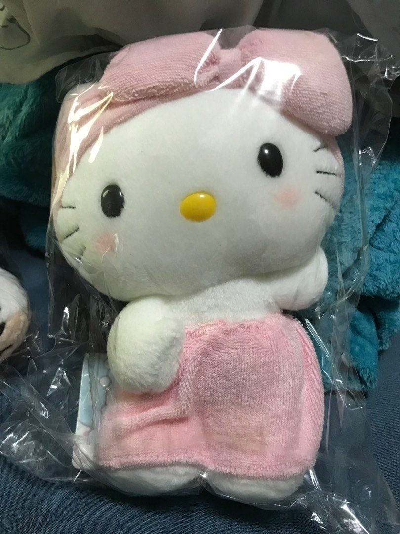 Hello Kitty Fresh from Shower, Hobbies & Toys, Toys & Games on Carousell