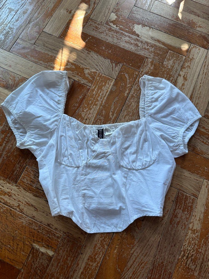 hnm white scrunched top, Women's Fashion, Tops, Blouses on Carousell