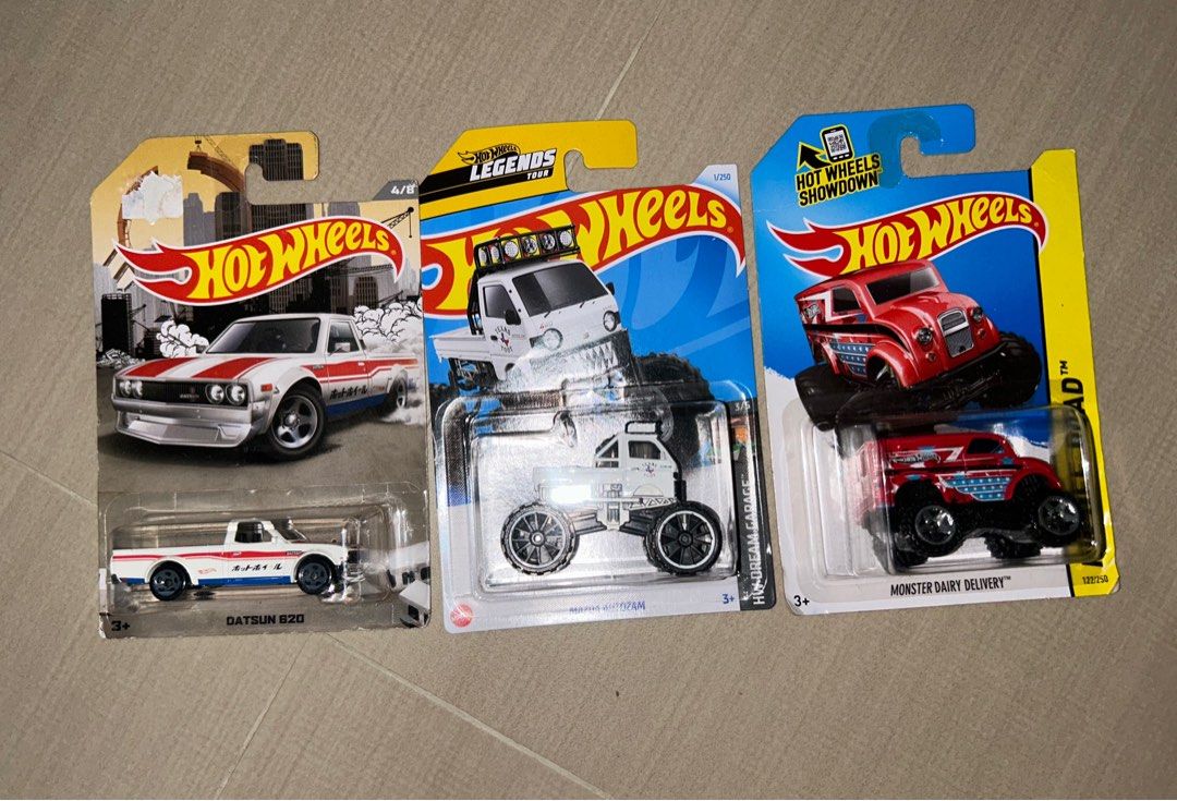Hot Wheels Datsun 620 Mazda Autozam Monster Delivery Dairy, Hobbies ...