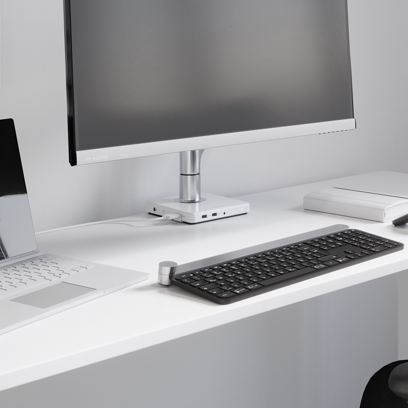 Humanscale monitor arm with m/connect 2, Computers & Tech, Office ...