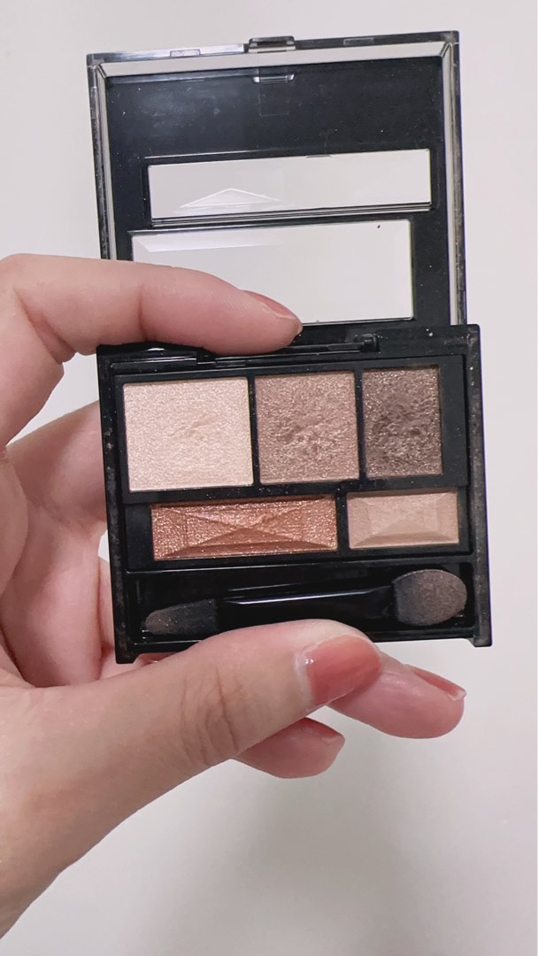Kate Eyeshadow, Beauty & Personal Care, Face, Makeup on Carousell