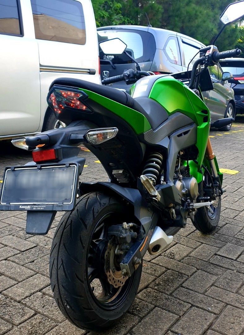 Kawasaki Z125 Pro Hijau 2017 KM 1,6 rb an Plat B Depok, Motor di Carousell
