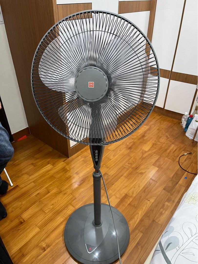 KDK standing fan - KX405 16 inch, Furniture & Home Living, Lighting ...