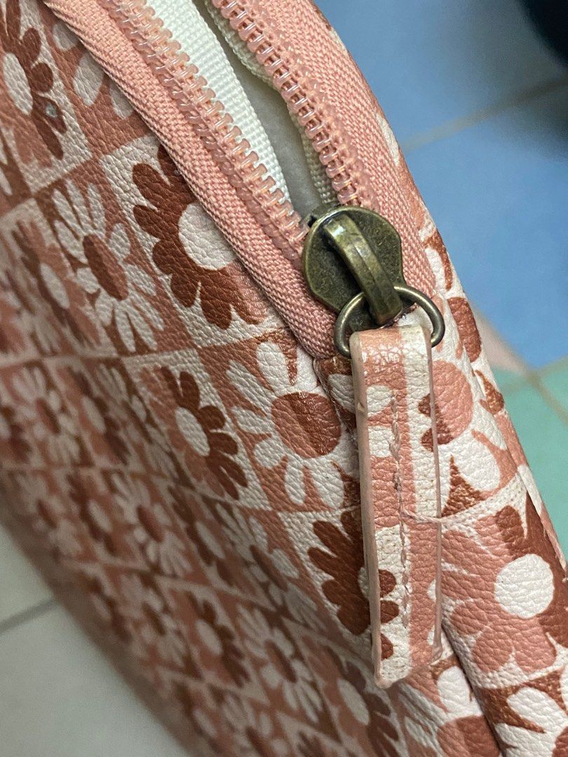 Laptop sleeve (original Typo), Computers & Tech, Parts & Accessories ...