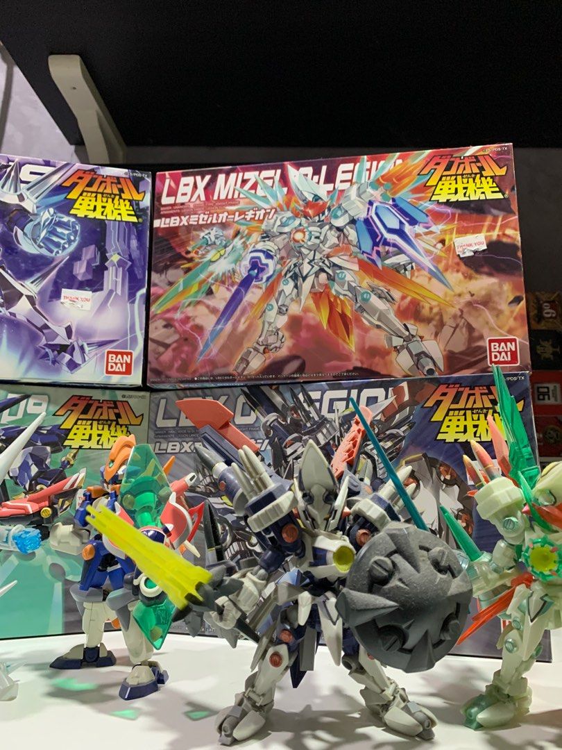 LBX BANDAI DANBALL SENKI ZEUS, SIGMA ORBIS, ACHILLES D9, O-LEGION & MIZEL O-LEGION MODEL KIT ...