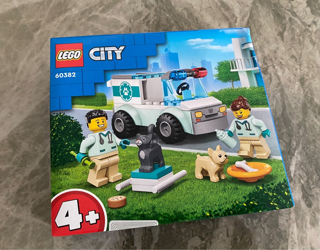 LEGO 60382 city: vet van rescue, 興趣及遊戲, 玩具 & 遊戲類 - Carousell