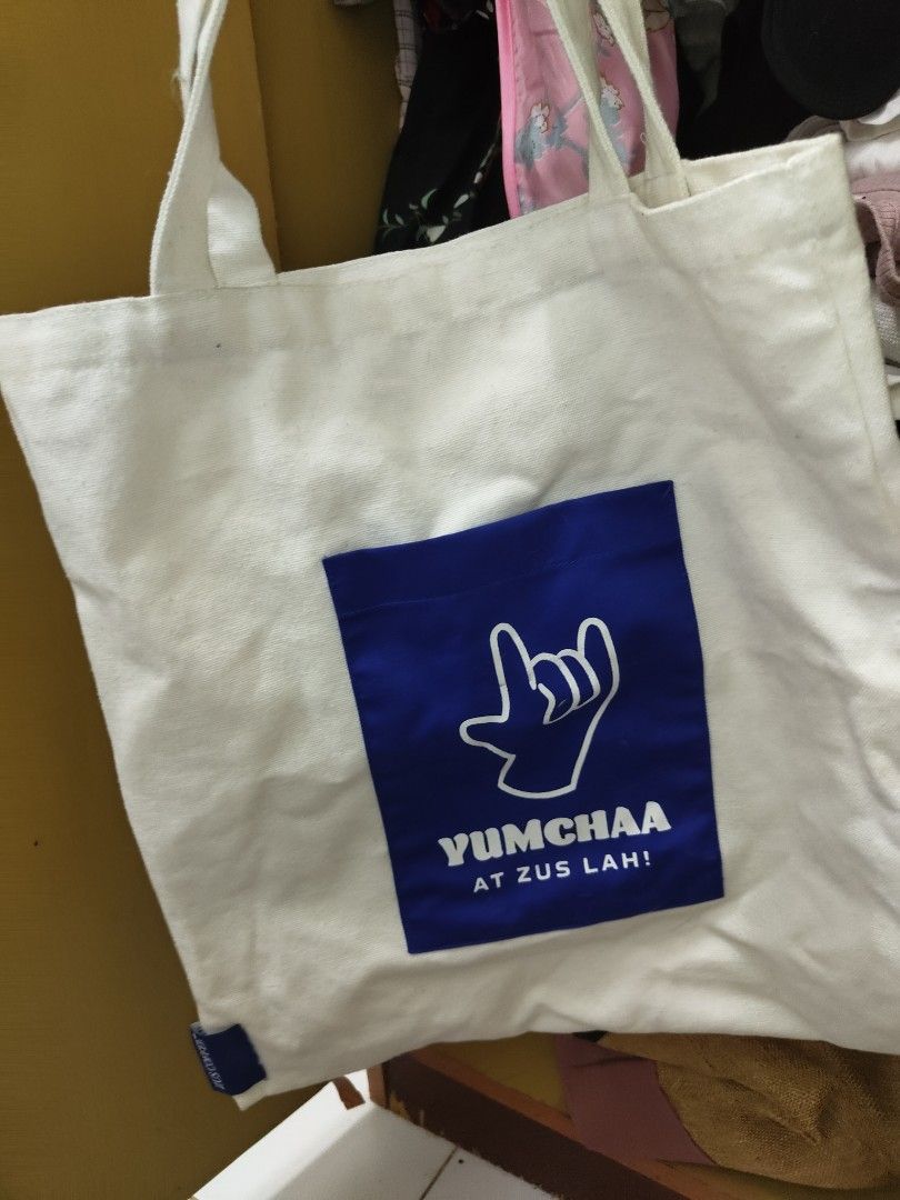 Limited edition Zus Totebag, Women's Fashion, Bags & Wallets, Tote Bags ...