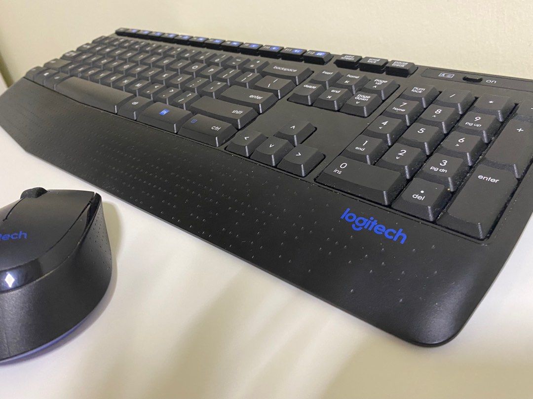Logitech MK345 wireless keyboard with mouse, Computers & Tech, Parts & Accessories, Computer ...