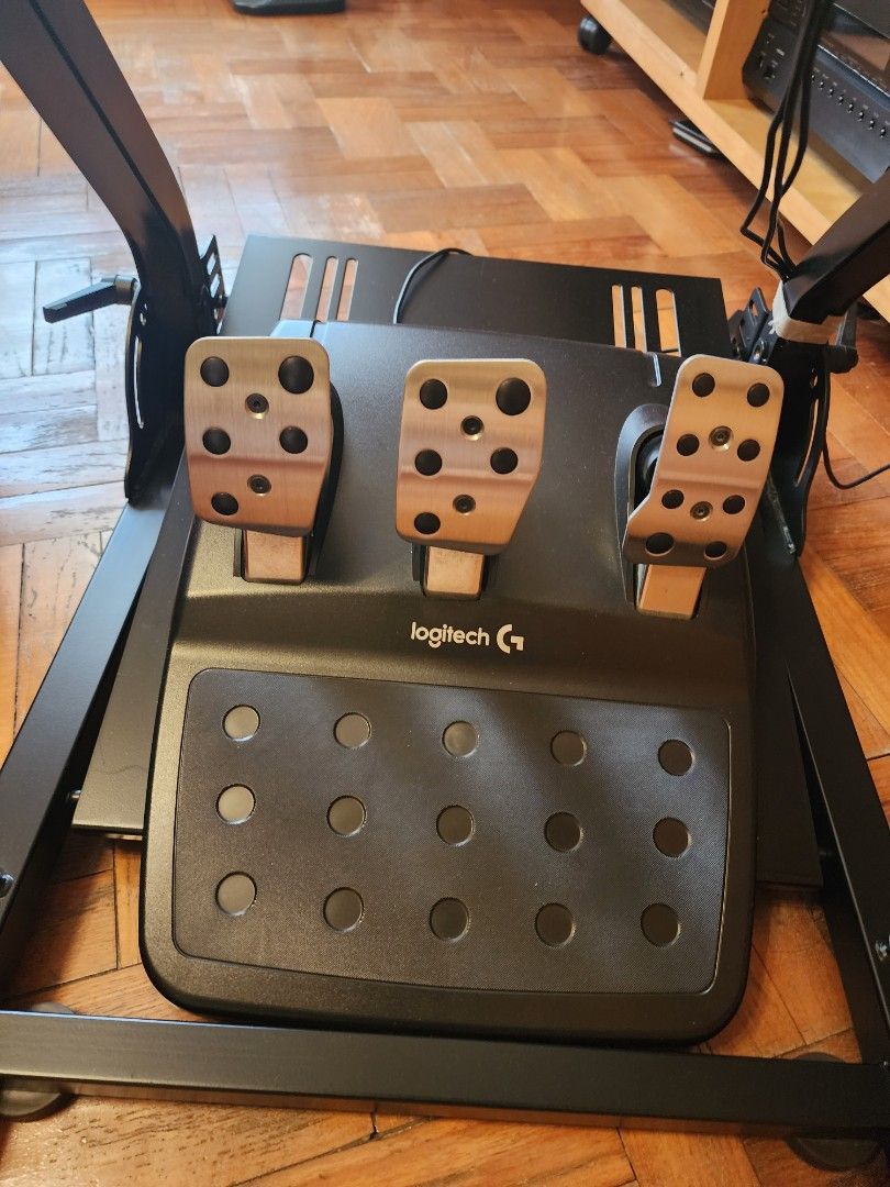 Lologitech G29 driving force steering wheel with racing stand for PS4 ...