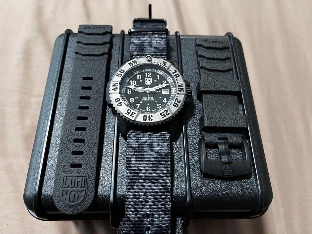 Luminox MIL-SPEC 3350, Luxury, Watches on Carousell