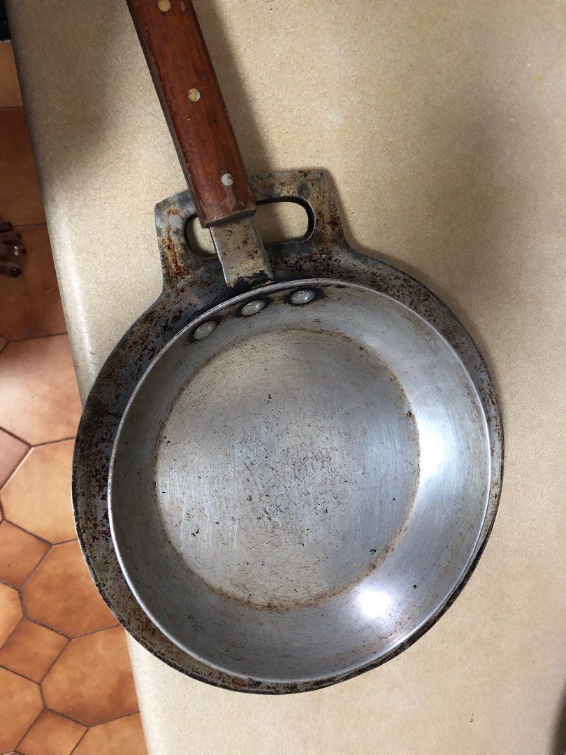 Lunch box, pan , thava, Furniture & Home Living, Kitchenware ...