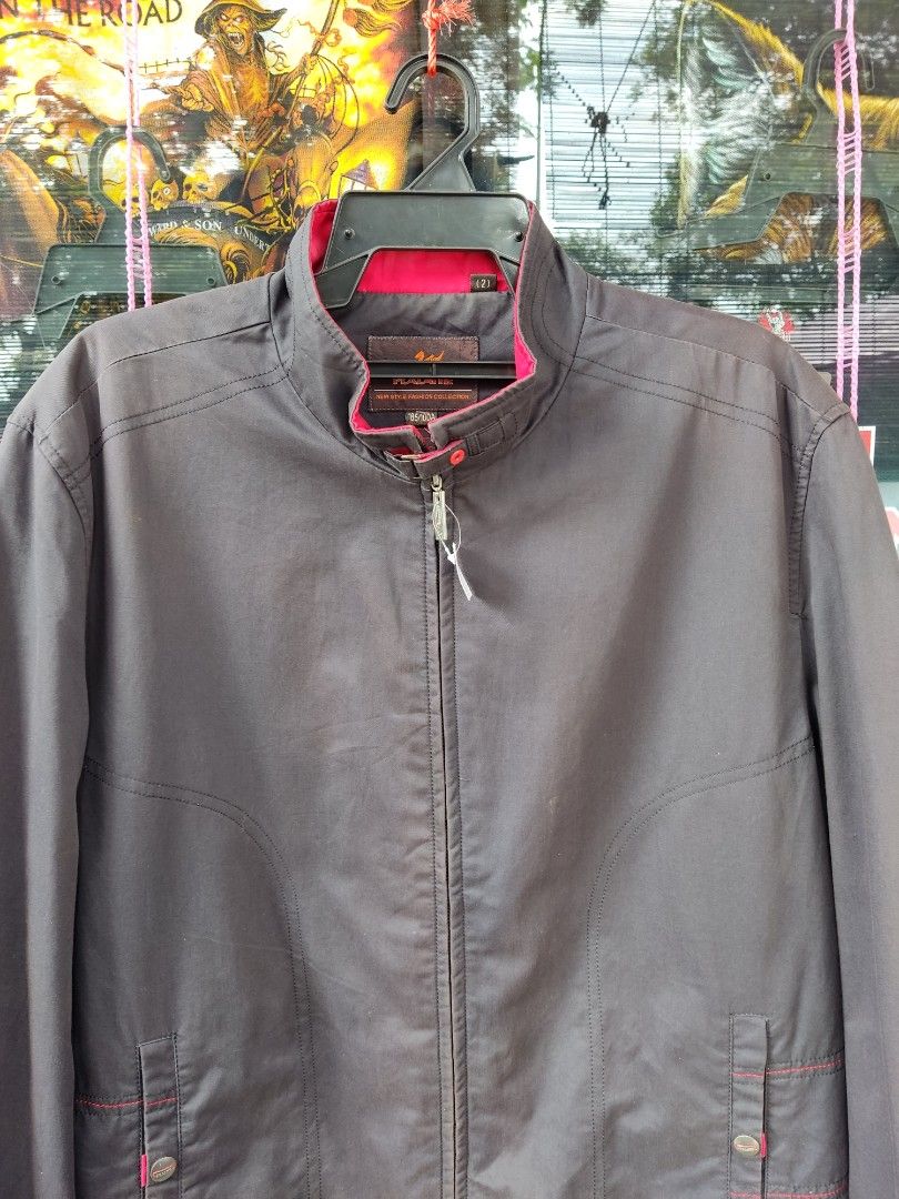 MALAITE JACKET, Men's Fashion, Activewear on Carousell