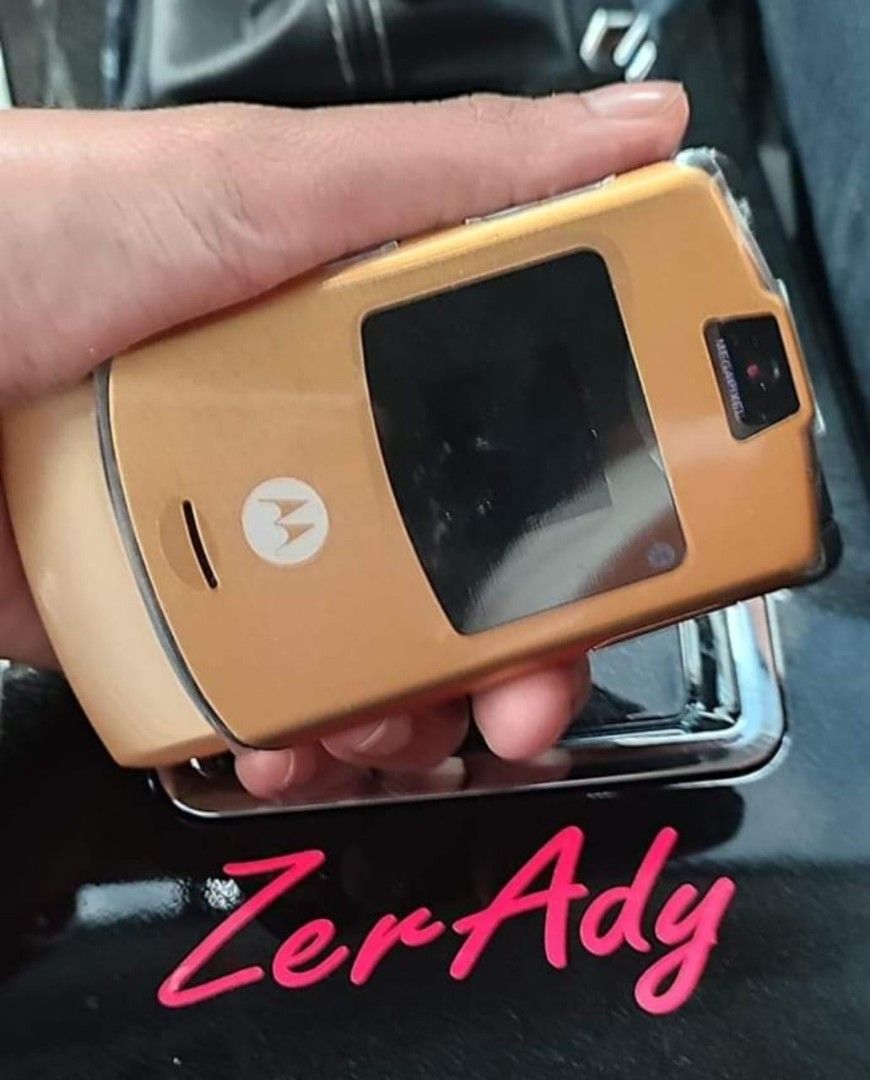 Motorola v3 original, Mobile Phones & Gadgets, Mobile Phones, Early ...