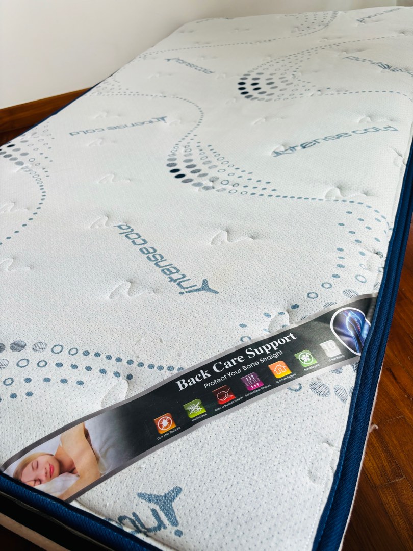 Moving Out Sale! SUPER SINGLE POCKET SPRING Mattress with Latex layer ...