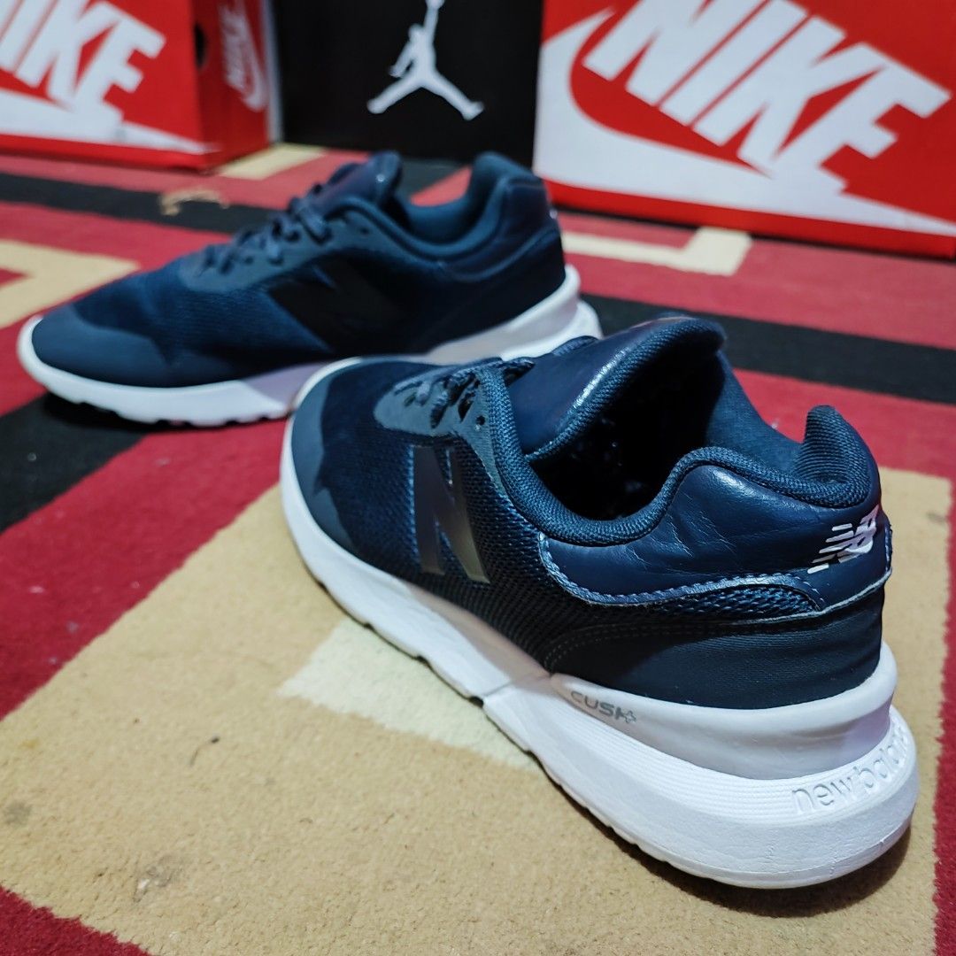 NEW BALANCE (NB) 515, Fesyen Pria, Sepatu , Sneakers di Carousell