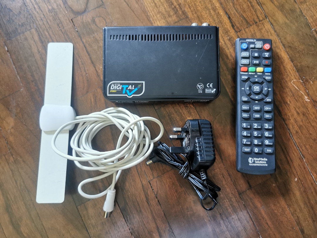 New Media Solutions Digital TV HD setup box with Antenna, TV & Home ...