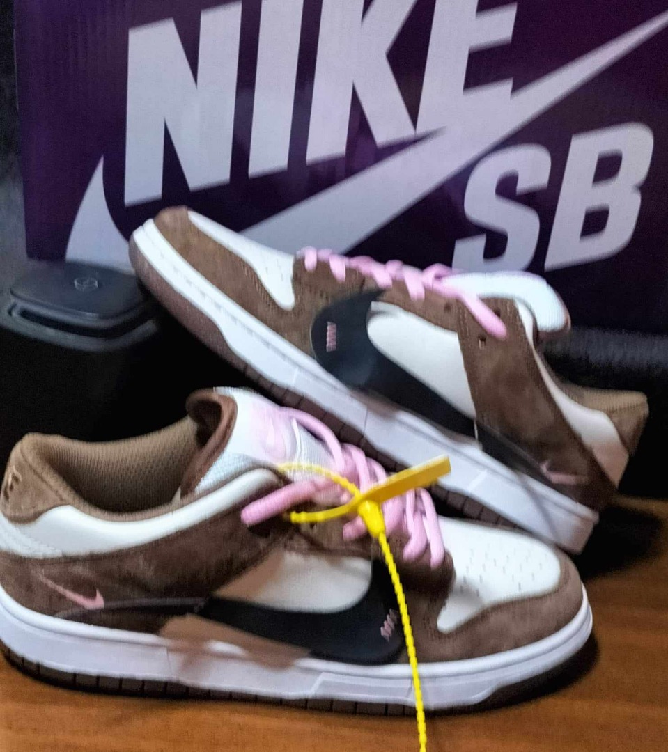 Nike Sb Dunk Womens Fashion Footwear Sneakers On Carousell