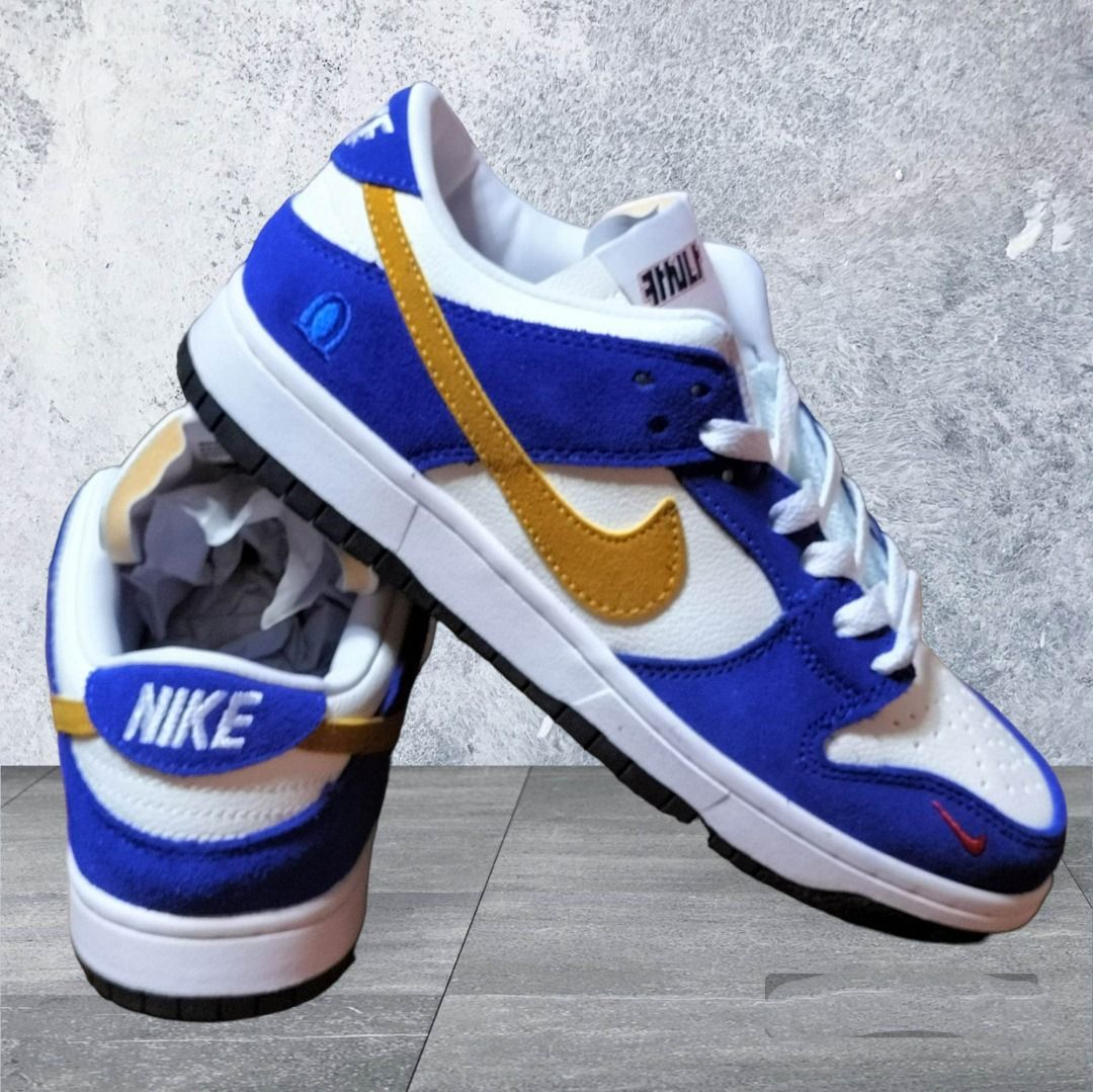 Nike Sb Dunk Womens Fashion Footwear Sneakers On Carousell