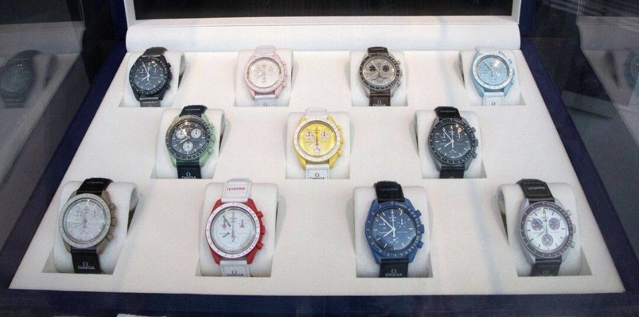Omega moonswatch full set, Luxury, Watches on Carousell