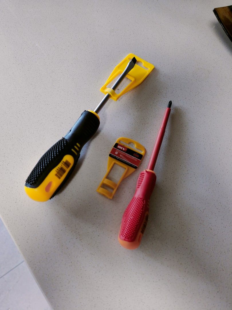 Philip flathead screwdriver, Furniture & Home Living, Home Improvement ...