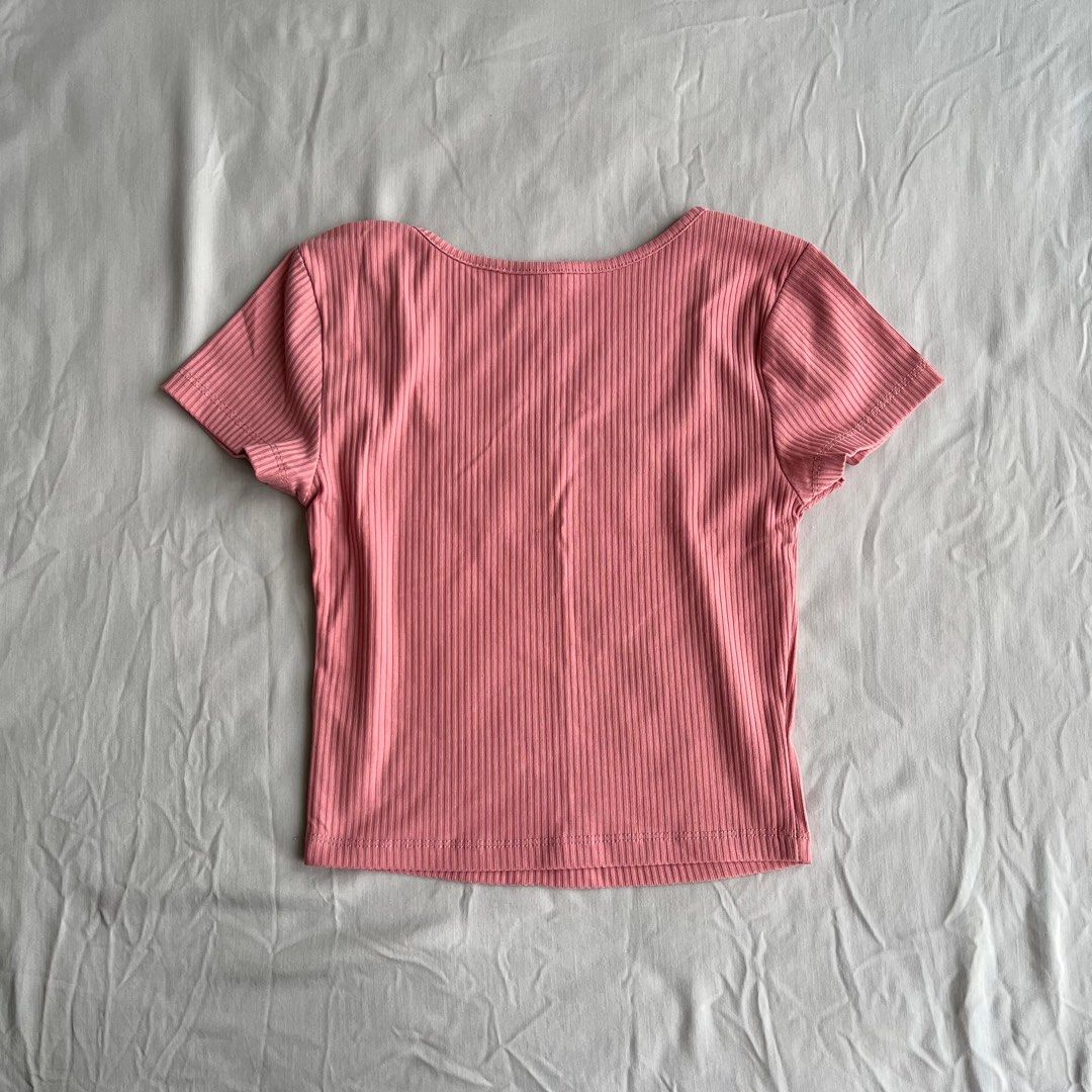 pink ribbed crop top, Women's Fashion, Tops, Shirts on Carousell