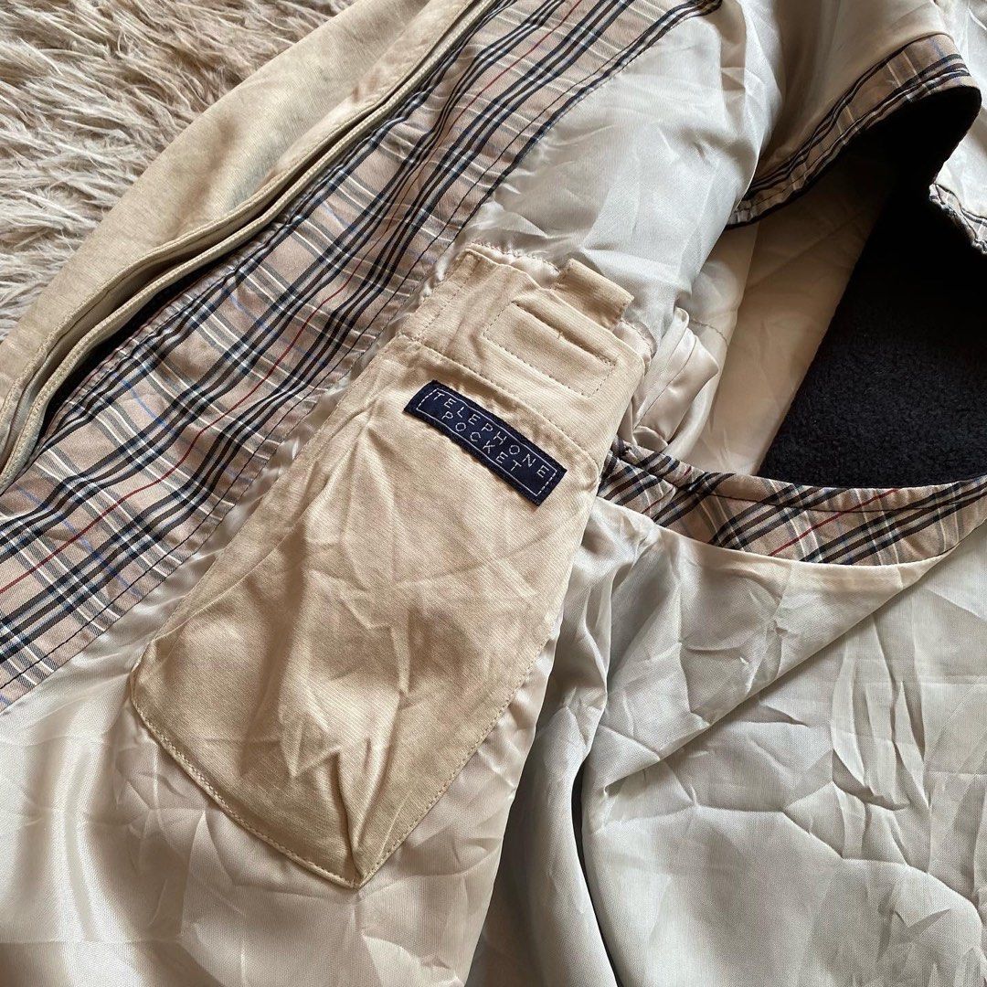 Playboy VIP coat Jacket, Fesyen Pria, Pakaian , Baju Luaran di Carousell