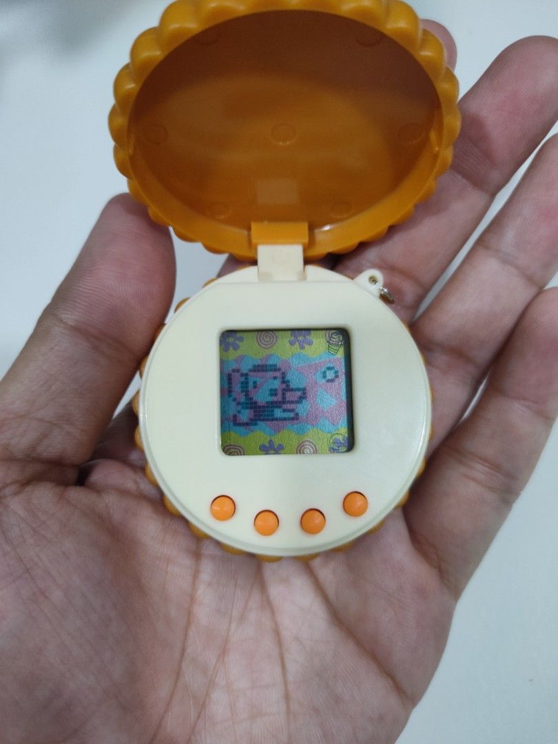 Pocket Biscuit Virtual Pet, Hobbies & Toys, Toys & Games on Carousell