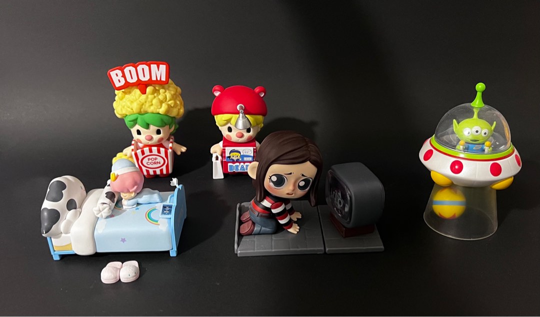 pop mart sweetbean conjuring dimoo disney alien, Hobbies & Toys, Toys ...