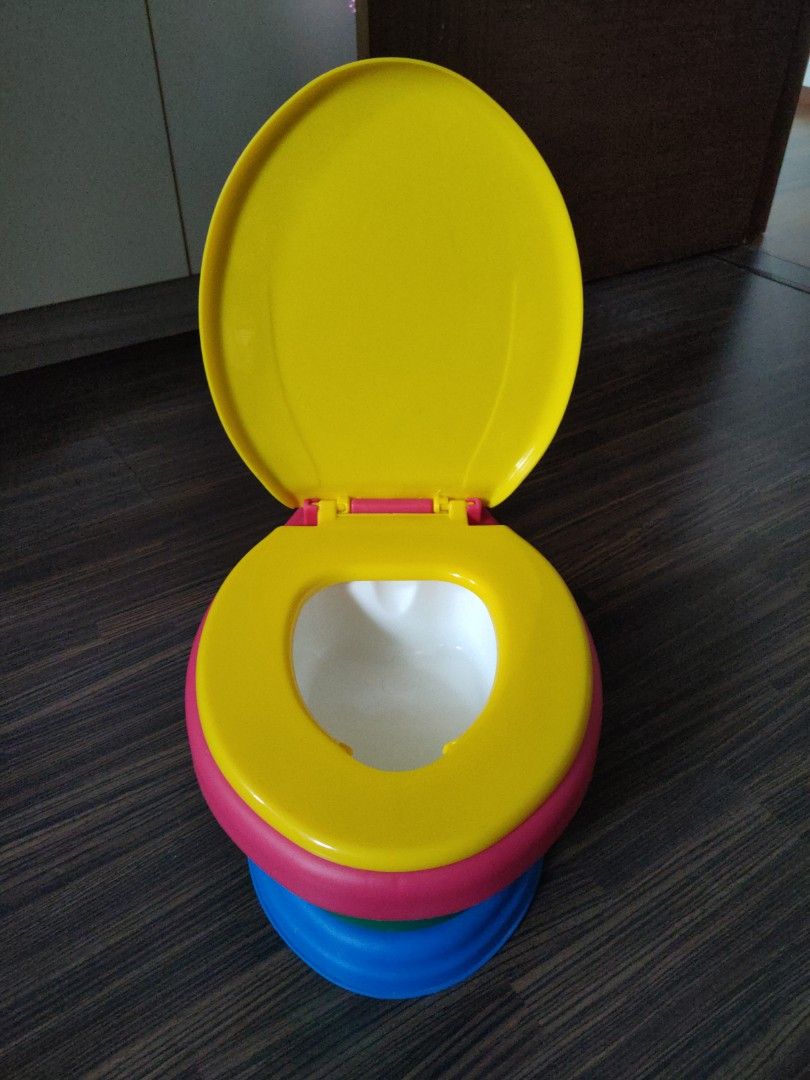 Potty, Babies & Kids, Bathing & Changing, Toilet Training on Carousell