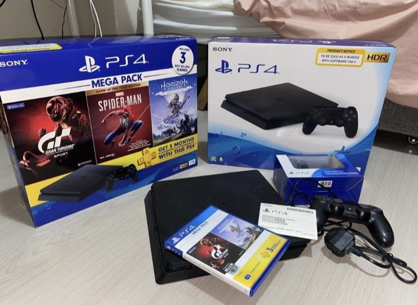 PS4 BUNDLE w/new extra controller, Video Gaming, Video Game Consoles ...