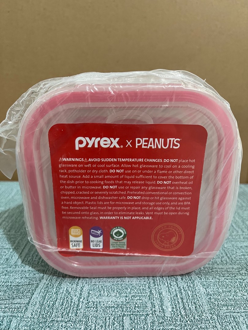 Pyrex x peanuts, Furniture & Home Living, Kitchenware & Tableware ...
