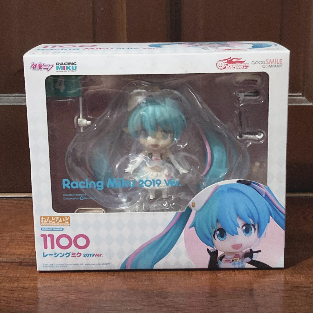Racing Miku 2019 - Hatsune Miku - Nendoroid, Hobbies & Toys, Toys ...