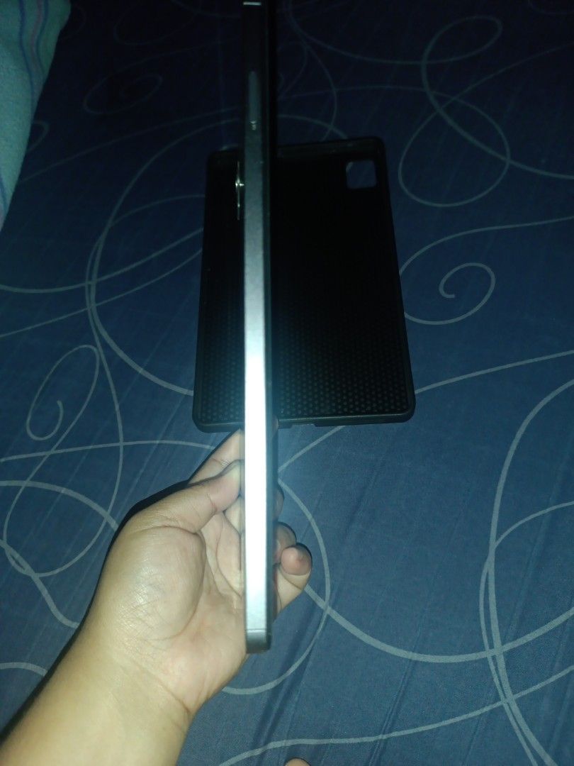 Realmi Pad, Mobile Phones & Gadgets, Tablets, Android on Carousell