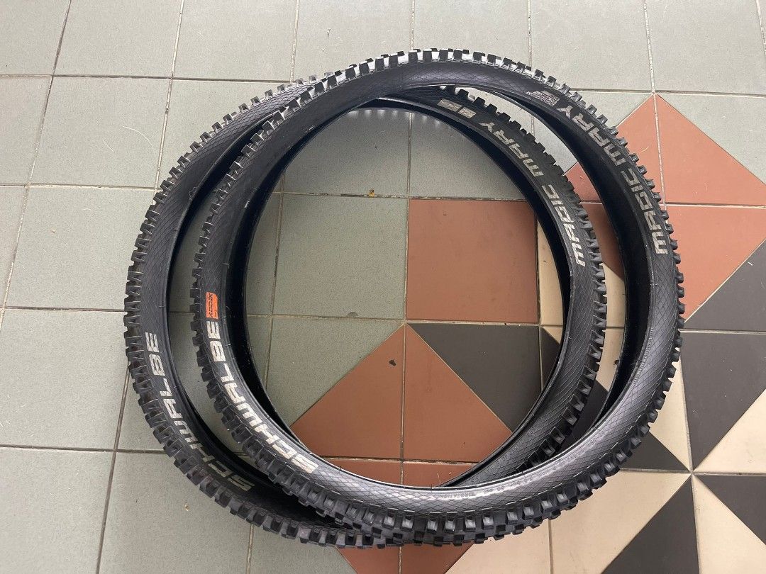 Schwable magic marry tyre 27.5 x 2.4, Sports Equipment, Bicycles ...