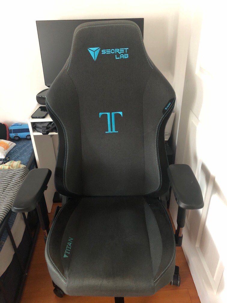 Secret Lab 2020 titan gaming chair, Computers & Tech, Office & Business ...