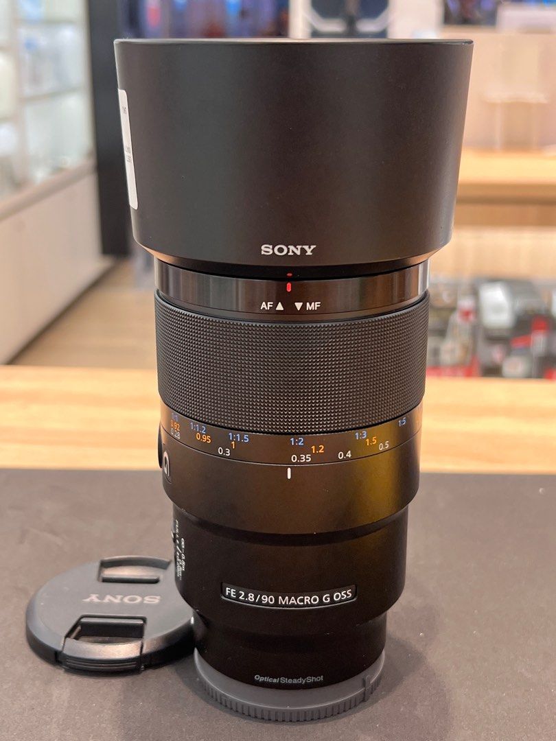 Sony 90mm F2.8 E-mount, Photography, Lens & Kits on Carousell