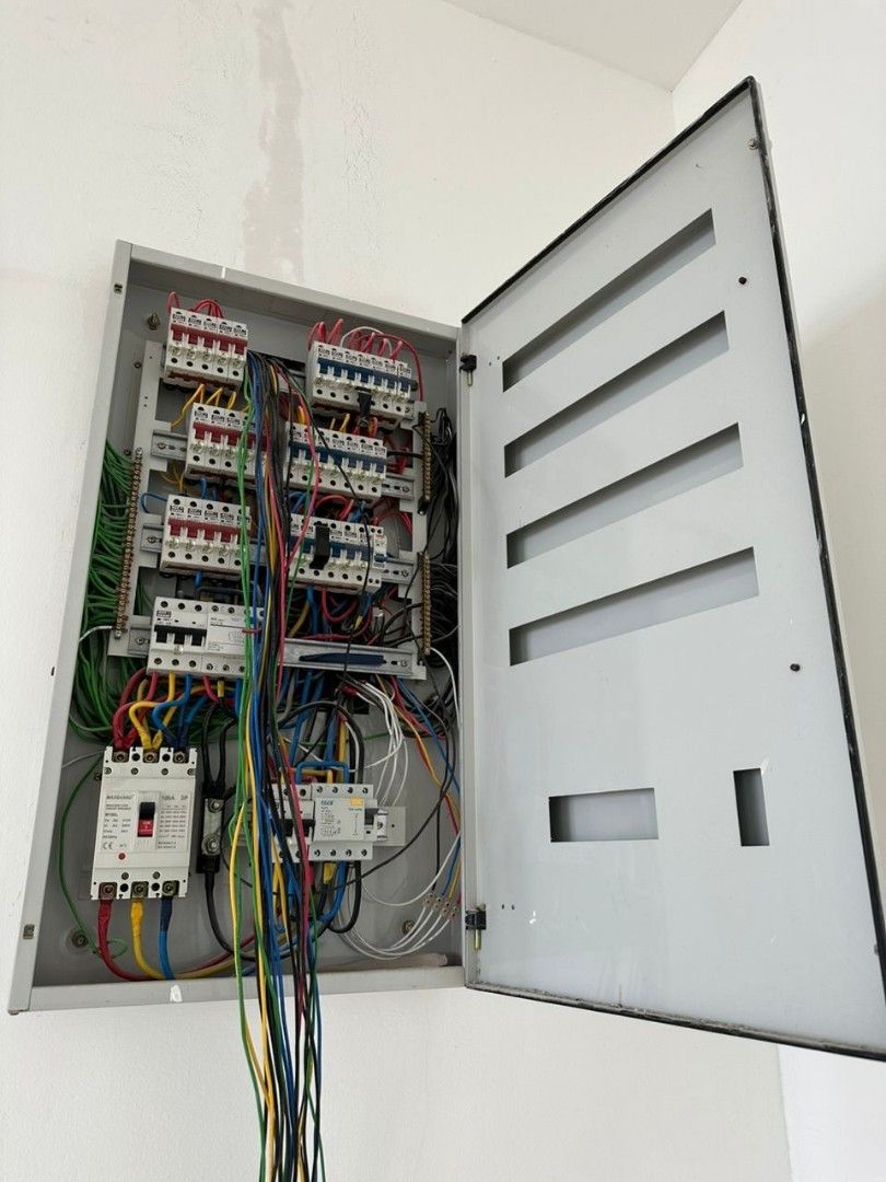 Specialist Electrical Wiring Hacking conceal, Services, Home Services ...