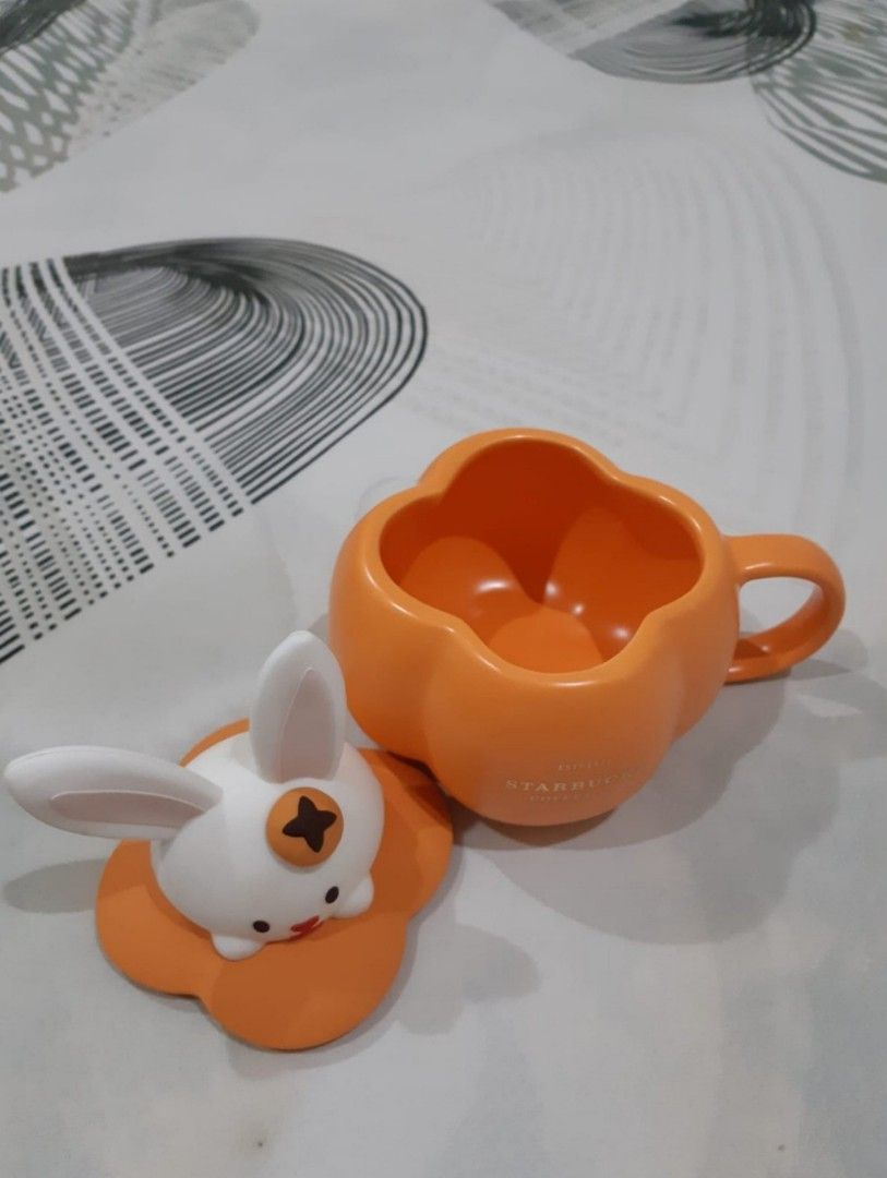 Starbucks Rabbit Mug Original, Kitchen & Appliances di Carousell