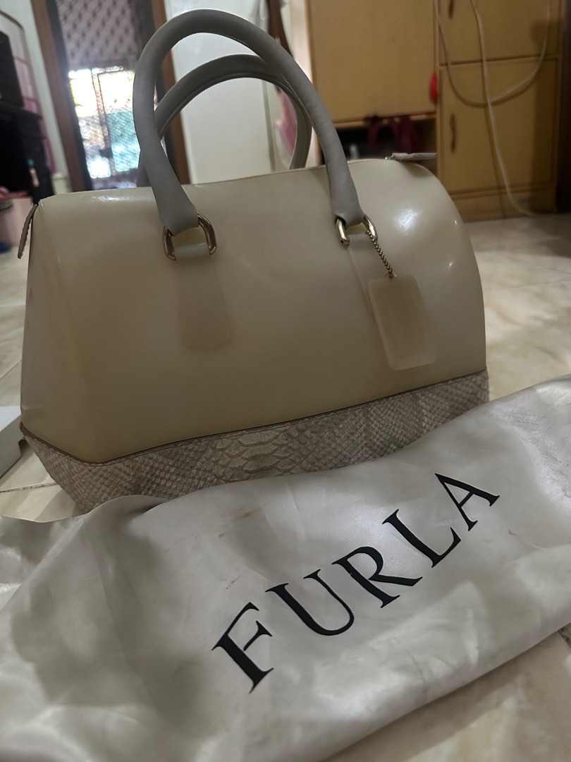 Tas Furla Jelly Original, Fesyen Wanita, Tas & Dompet di Carousell