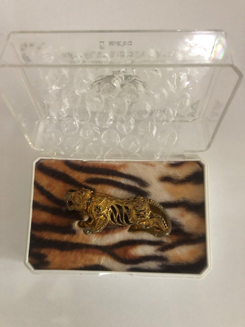 Tiger amulet, Hobbies & Toys, Memorabilia & Collectibles, Religious ...