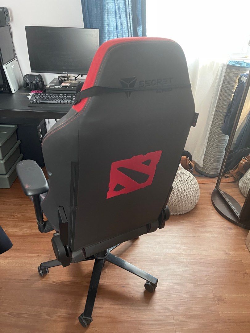 Titan Secret Lab Chair, Furniture & Home Living, Furniture, Chairs on ...