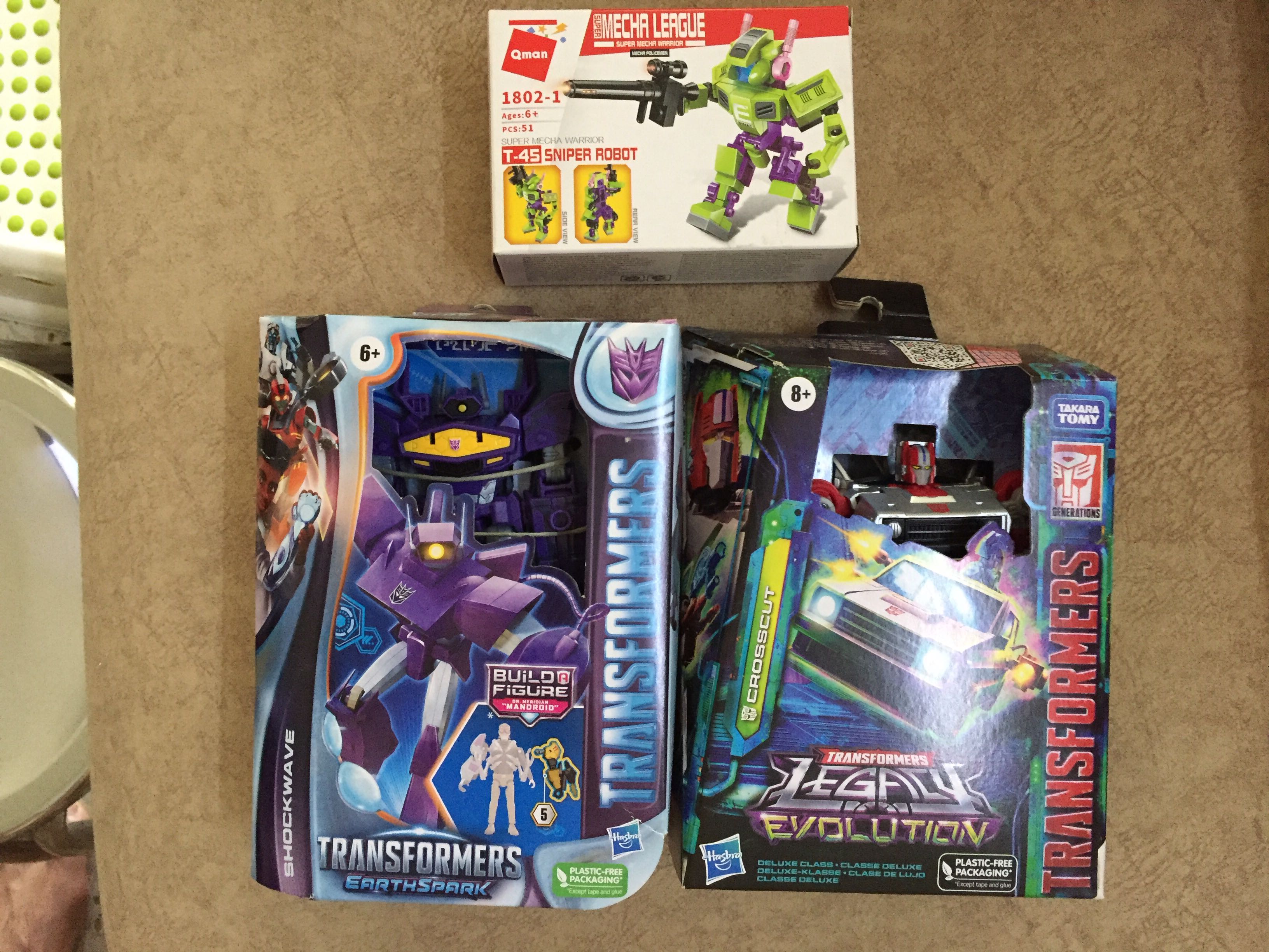 Transformers Earthspark Decepticon Shockwave Tank & Legacy Autobot ...