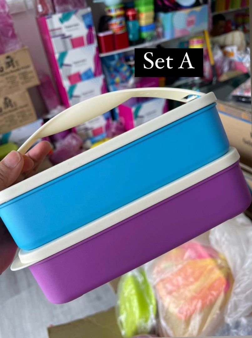 Tupperware Brand Click To Go 900ml food storage pengisi makan all new ...