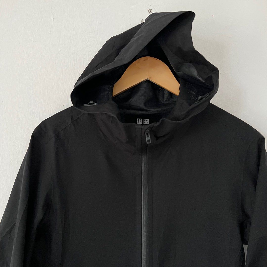 Uniqlo windbreaker, Men's Fashion, Coats, Jackets and Outerwear on ...