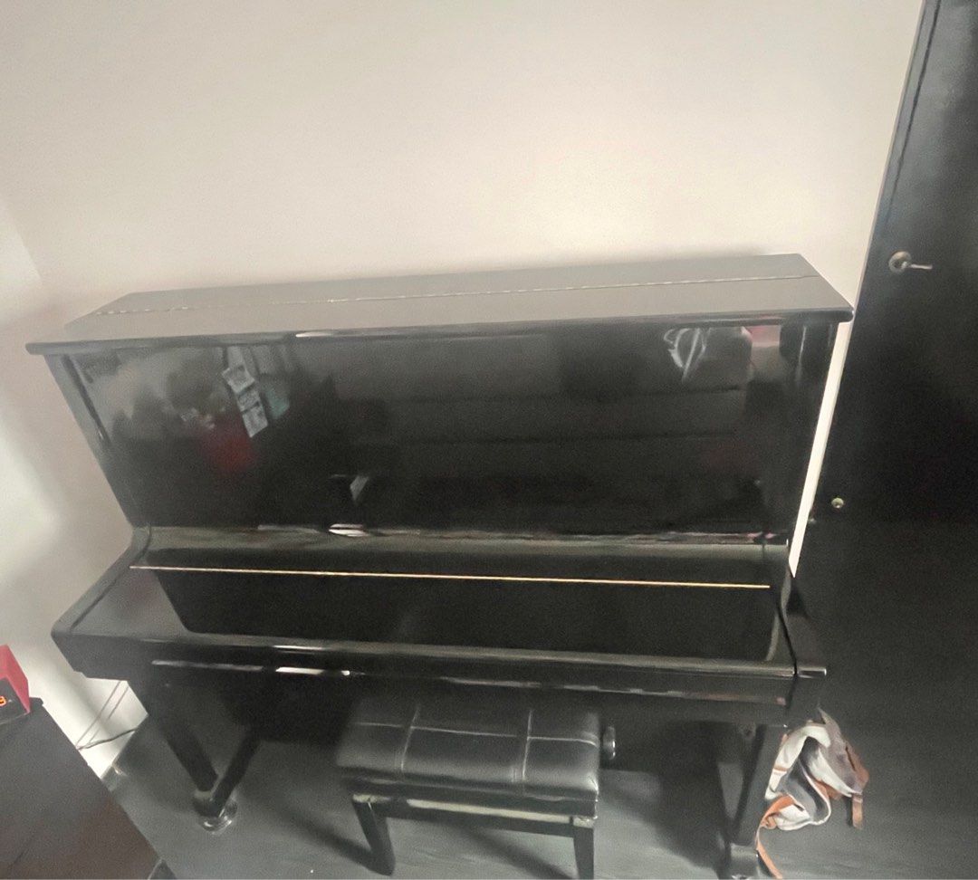 Upright Half Grand Piano ( W. Hoffmann), Hobbies & Toys, Music & Media ...