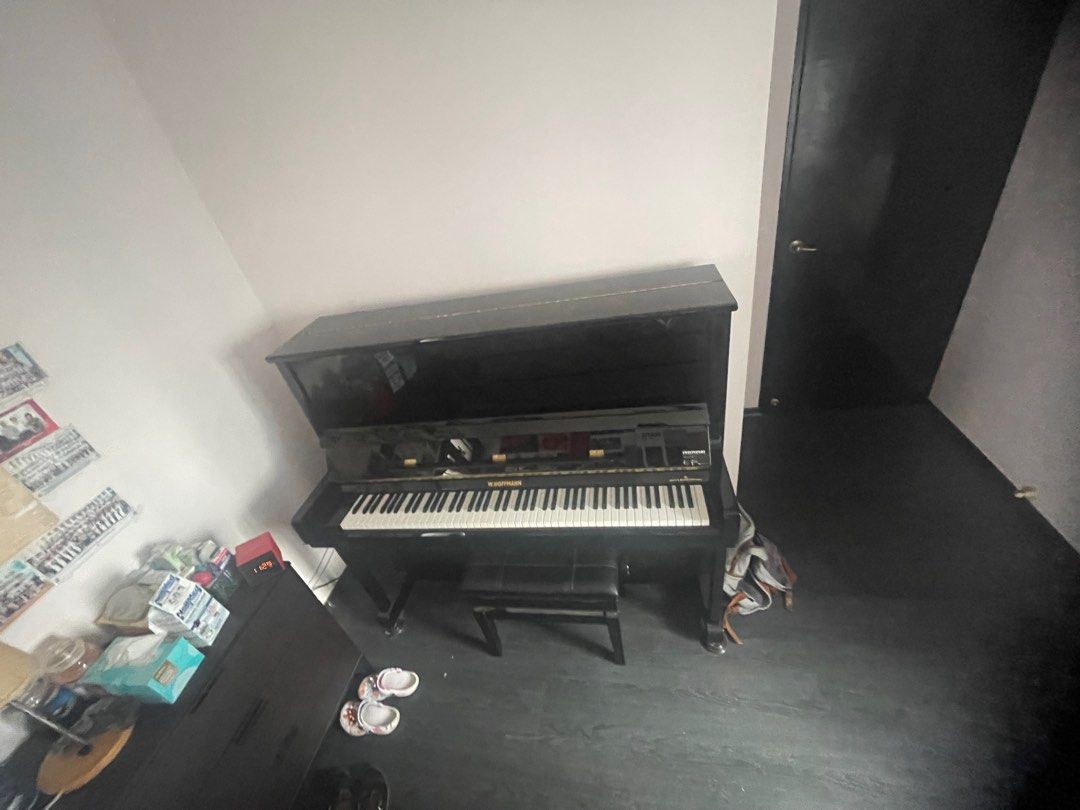 Upright Half Grand Piano ( W. Hoffmann), Hobbies & Toys, Music & Media ...