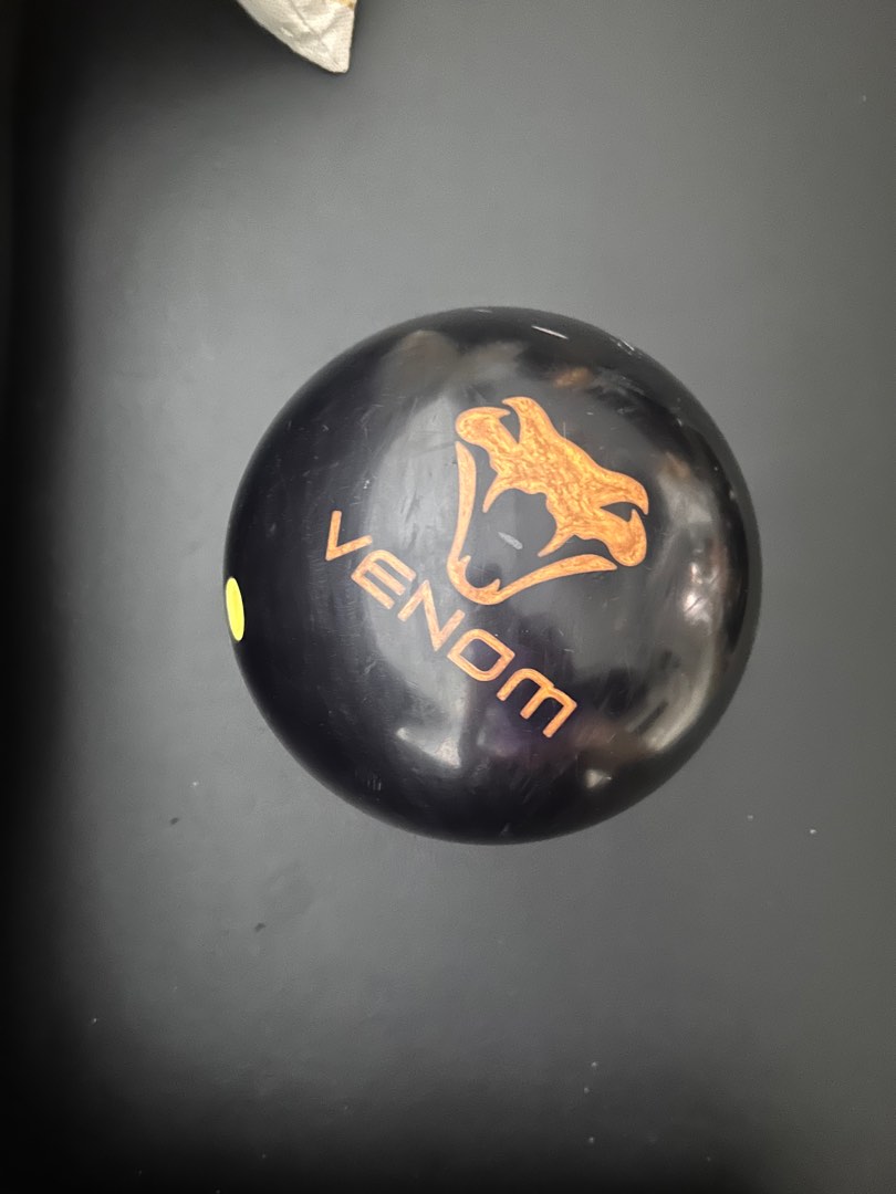 venom black bowling ball, Sports Equipment, Sports & Games, Billiards ...