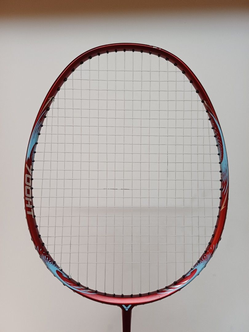 Victor Jetspeed 700HT, Sports Equipment, Other Sports Equipment and ...